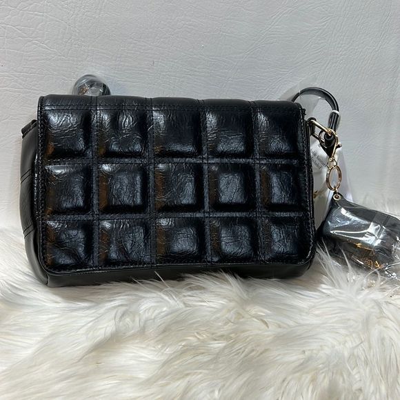 Metro Muse USA | Bags | Metro Muse Usa Vegan Crossbody Bag With ...